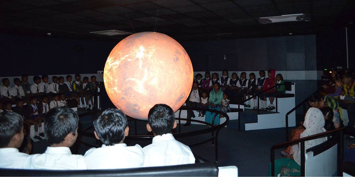 Science On A Sphere Show – Raman Science Center